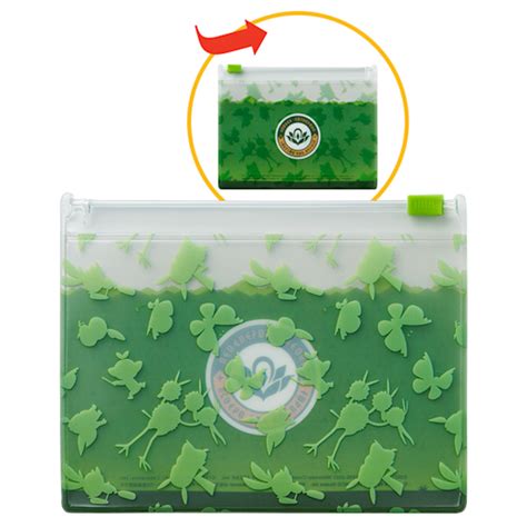 New Pokémon Snap Clear Pouch Set My Nintendo Store