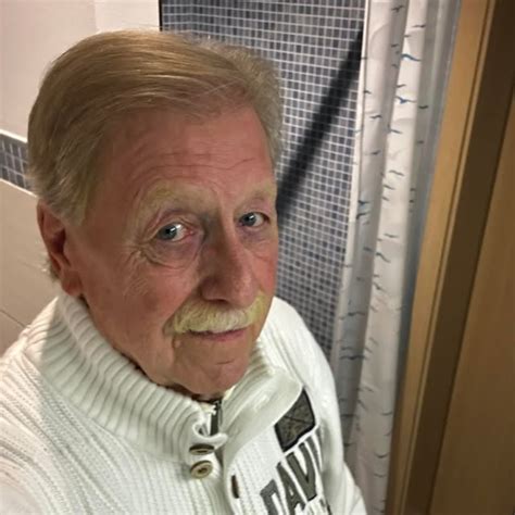 Konrad Schultz Privatmakler • Threads Say More Konrad Schultz Privatmakler • Threads Say More