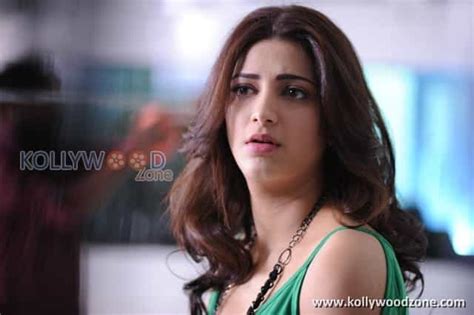 Actress Sruthi Hassan Pictures 02 94650 Kollywood Zone