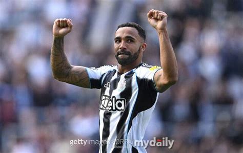 칼럼 윌슨 뉴캐슬에게 주급 고정 계약 아닌 출전 수당 계약 제의 받아 거절하고 뉴캐슬과 결별