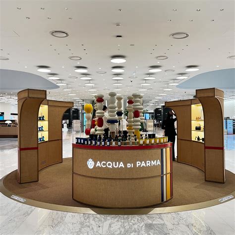 더현대 서울 위클리더현대 여름속 상쾌함 아쿠아 디 파르마 📍 더현대 서울 1층 📆 2024년 7월 29일 8월 4일 아쿠아 디 파르마 만다리노 디 시칠리아 팝업