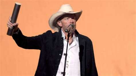Toby Keith Gives Update On Stomach Cancer Battle ‘a Bit Of A Roller Coaster
