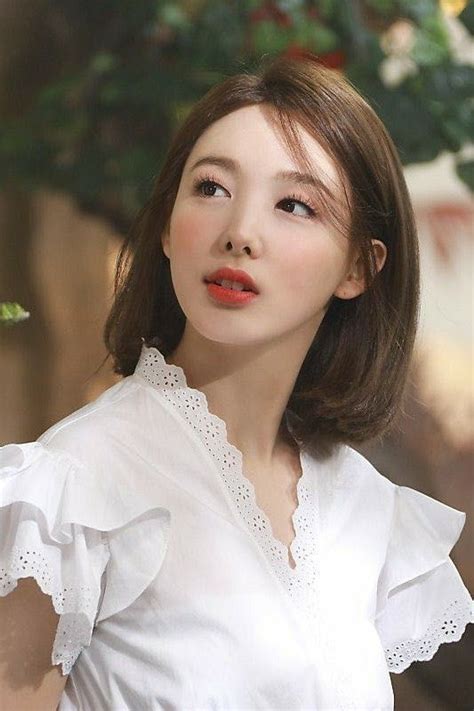 Celeb ♡에 있는 • Pin A Pat • 님의 핀 헤어스타일 짧은 머리 스타일 헤어