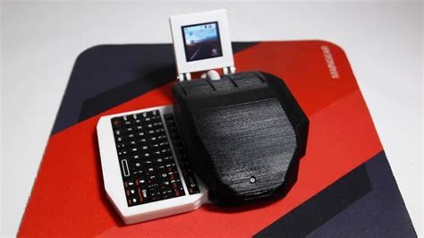 Cute Computer Mouse Also Has A Tiny Computer In It Mashable