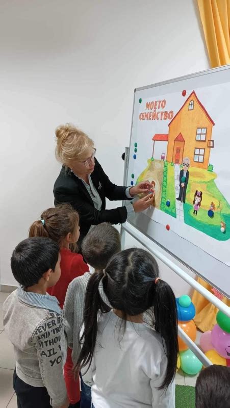 Кметът на Враца Калин Каменов поздрави малчугани по случай Деня на