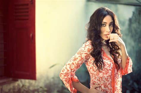 British Actress Sofia Hayat Assaulted On India S Celebrity Big Brother Soapbox Pr Prlog