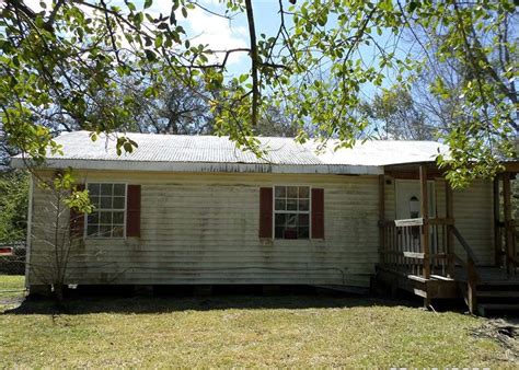 179 Lizana St Slidell La 70458 For Sale 44900 Mls 2487272 Redfin