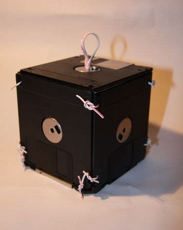 Best Floppy Disks Repurpose Images On Pinterest Floppy Disk Recycling And Repurposed