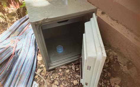 ကျိုက်ထို ဝင်းကံရွာ ဘုန်းကြီးကျောင်းက အလှူငွေ သိန်း ၁၀၀ ကို စစ်တပ်က