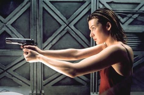 Pin De Ayla Shoulders Em Project Alice Resident Evil Hóspede Alice
