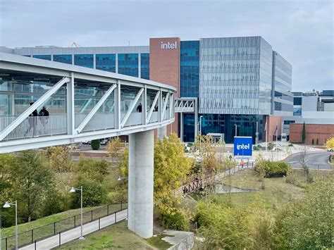 Intel Plans To Lay Off Thousands Of Factory Workers Will Washington
