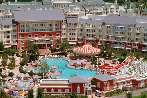 Disneys Boardwalk Inn Walt Disney World Undercover Tourist