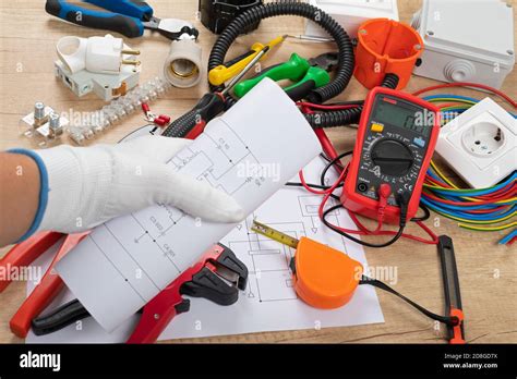 Tools For Electrician Needs Shocket Multimeter Voltage Testers Wire