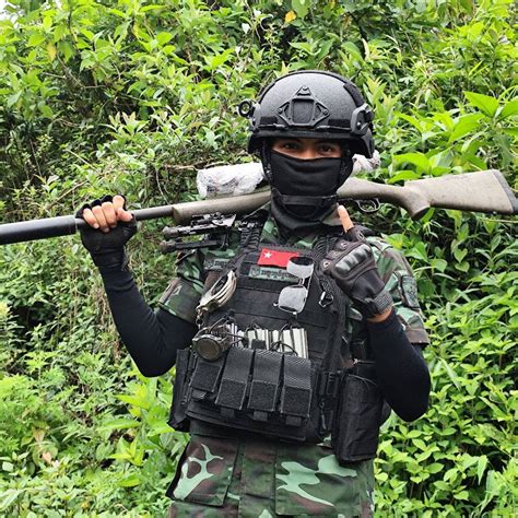 ဟလို ၊ ဟလို ️ လကုန်ရက်လေး ရောက်လို့လာပါပြီ။ ရဲဘော်တွေလည်း မျှော်လင့်နေက