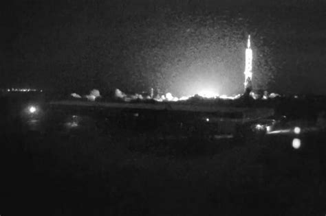 Оприлюднено відео обстрілу Нікополя вночі 6 жовтня Новости Section Ukr Net