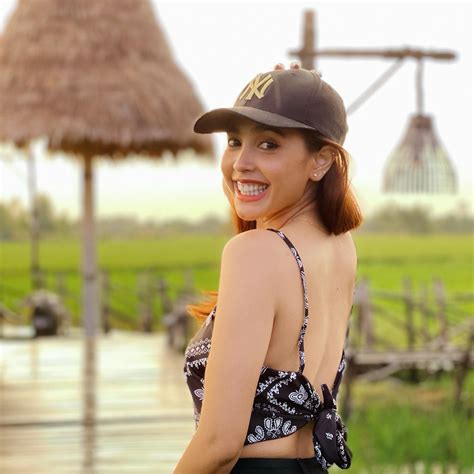 เลอแปง 💚ขนมปังโฮลวีท ทำเมนูไหนก็ได้สุขภาพ หอม นุ่ม อร่อย ได้ประโยชน์เต็มๆ ราคา 44 บาท ต้องลอง