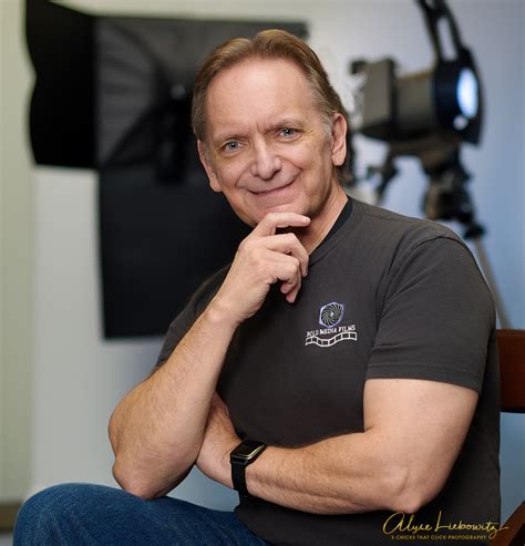 Bill Wilusz Filmmaker Bold Media Films 3 Chicks That Click Photography