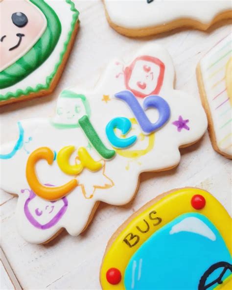 Lilly Vanilly C•o•c•o•m•e•l•o•n Cookies