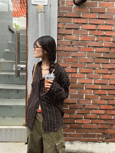 모래하우스 스웨덴 패턴 셔츠