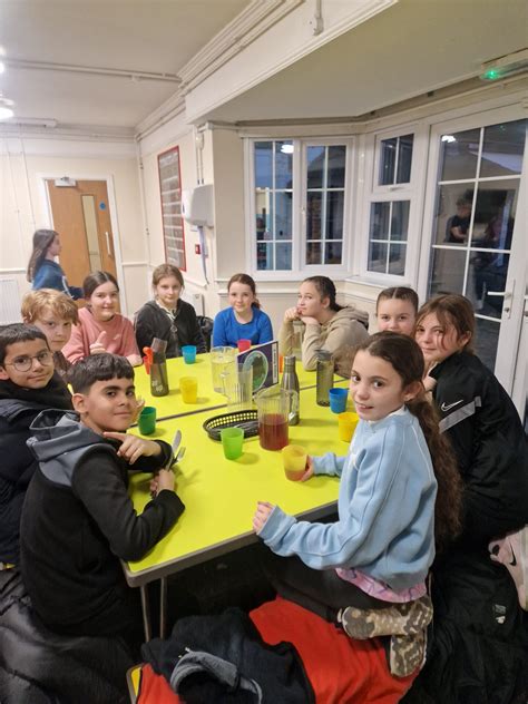 Class H And I Robinwood Rhosddu Primary School