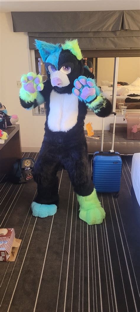 Fursuit Comms Open Heads Start At 600usd And Partials Start At 800usd Comment Or Dm If
