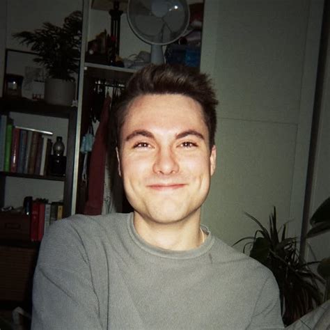 Dan Fraser Danfrasermusic • Threads Say More Dan Fraser Danfrasermusic • Threads Say More