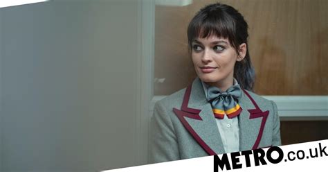 Sex Education Emma Mackay Confirms Exit From Netflix Show After Season 4 Metro News