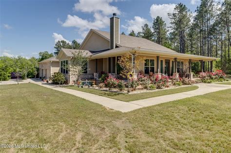 17415 Doc Lizana Rd Gulfport Ms 39503 Mls 4146486 Trulia