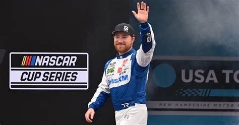 Tyler Reddick Marries Longtime Girlfriend Alexa Deleon