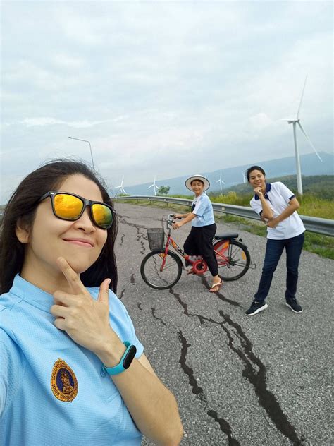 รูป เขายายเที่ยง