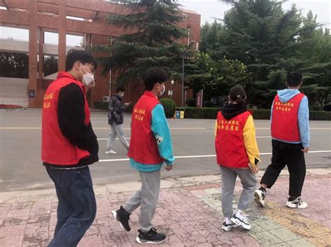 志愿服务做表率 时代青年展风采 郑州工业应用技术学院 建筑工程学院