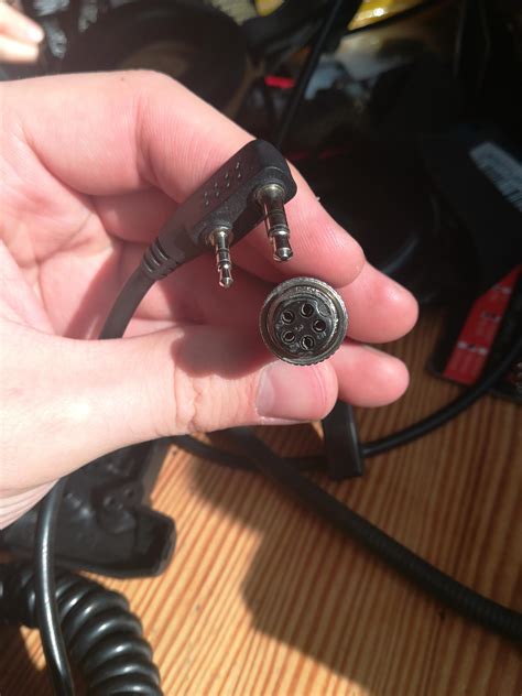 Baofeng Uv R And Plugs Schemes Help R Baofeng