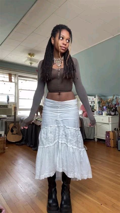 Y2k Fairy Grunge Fall Fashion Inspo Alternative Outfits Early 2000s