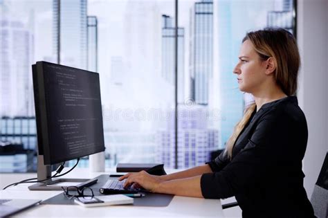 Web Developer Coding On Computer Stock Image Image Of Lady Listening 299930187
