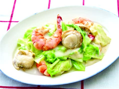 エビとホタテ、キャベツのクリーム炒めレシピ【管理栄養士監修】 ｜ カーブス