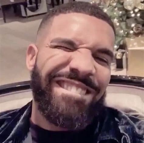 Pin By Alex On Funnies Nicki And Drake Drake Photos Drake Funny