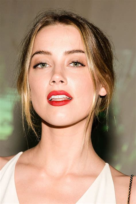 20 Moños Off Duty © Cordon Press Getty Images Amber Heard Hot