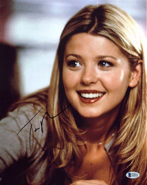 Tara Reid American Pie Sexy Authentic Signed 11x14 Photo Autographed