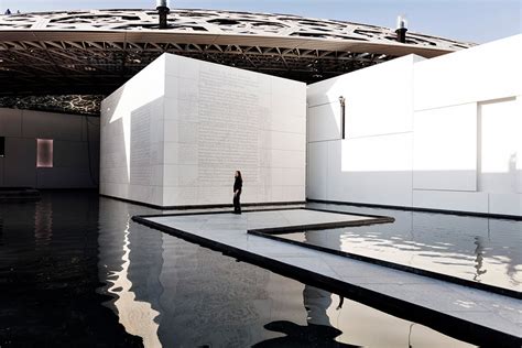 阿布扎比卢浮宫 每日环球展览 iMuseum