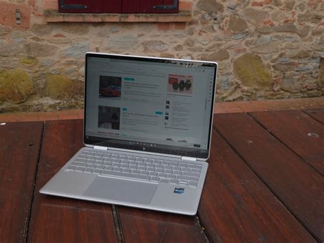 Hp Spectre X Vse Dobro A Zagodla Mu Je Sivina Tehnozvezdje