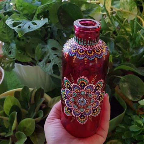 خرید و قیمت اجرای تکنیک نقطه کوبی در دوسمت و با دو طرح متفاوت و پرکار