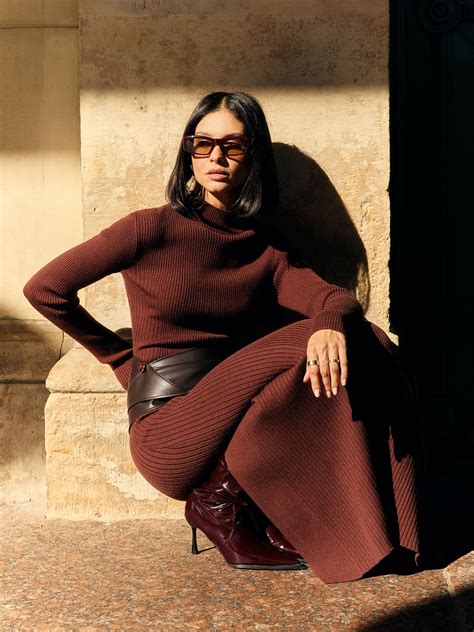 Платье макси в рубчик с высоким воротником Lichi Online Fashion Store