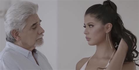 Woman Strips In Front Of People Cmnf Cfnf Humiliation Thisvid Com