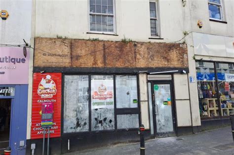 Falmouth Fried Chicken Shop Has Second Bite At New Shopfront Signage