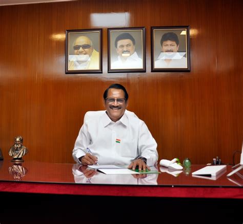 சி மகேஷ்குமார் அமைப்பாளர் சென்னை கிழக்கு மாவட்ட திமுக இளைஞர் அணி Added A சி மகேஷ்குமார்