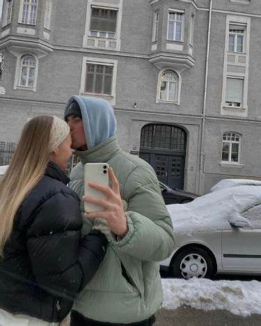 Pin By Pretty On Pins By You Holiday Romance Books Holiday Romance Sensual Couples