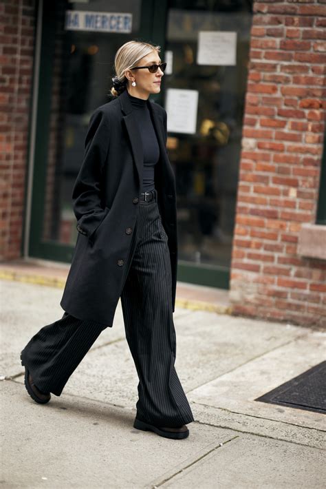 З чим носити штани палаццо у 2024 році