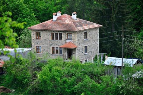 Вила бг Вили под наем къщи за гости и семейни хотели на планина