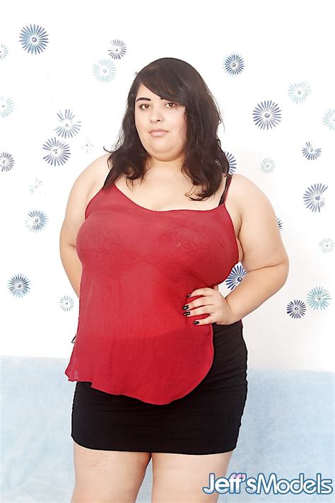 Cute But Horny Plumper Paige Jenson 13 Pics Xhamster