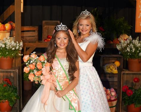 Camarillo Crowned As Young Miss Peach Queen The Clanton Advertiser The Clanton Advertiser